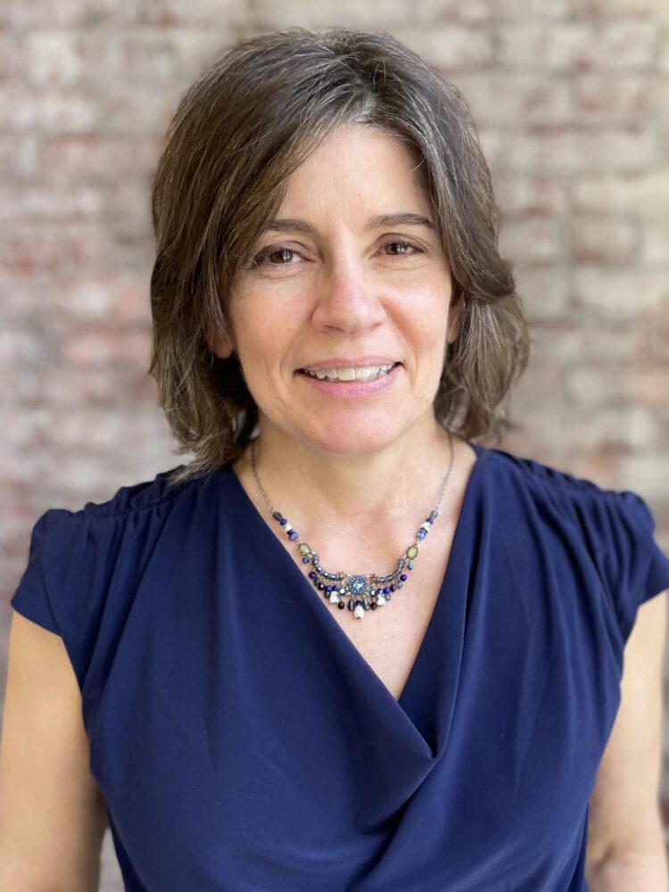 Elizabeth Britt - College of Social Sciences and Humanities