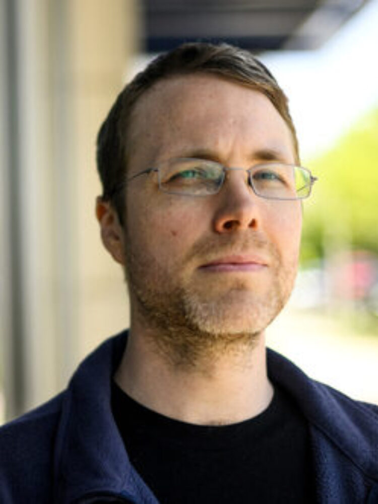 Mark Wells - College of Social Sciences and Humanities