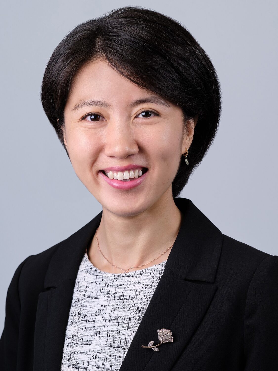 Xiaolin Shi - College of Social Sciences and Humanities