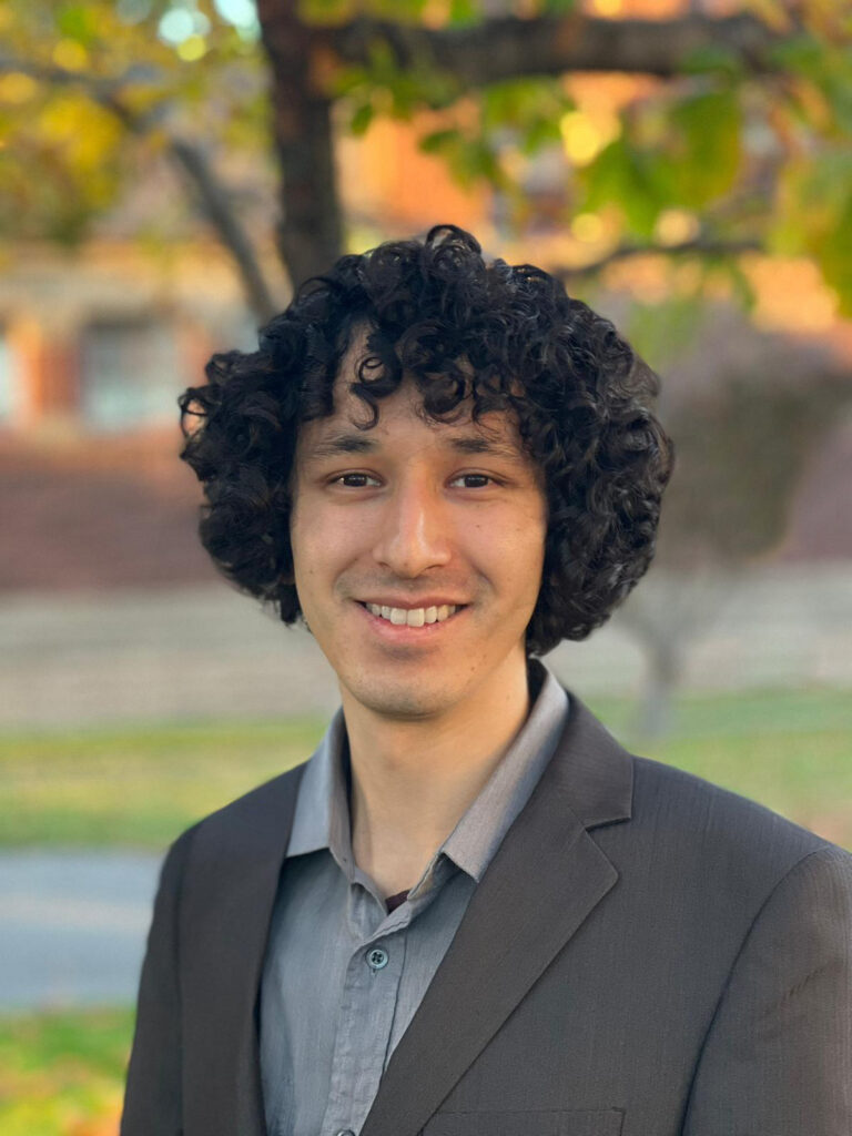 Ariel Gomez - College of Social Sciences and Humanities