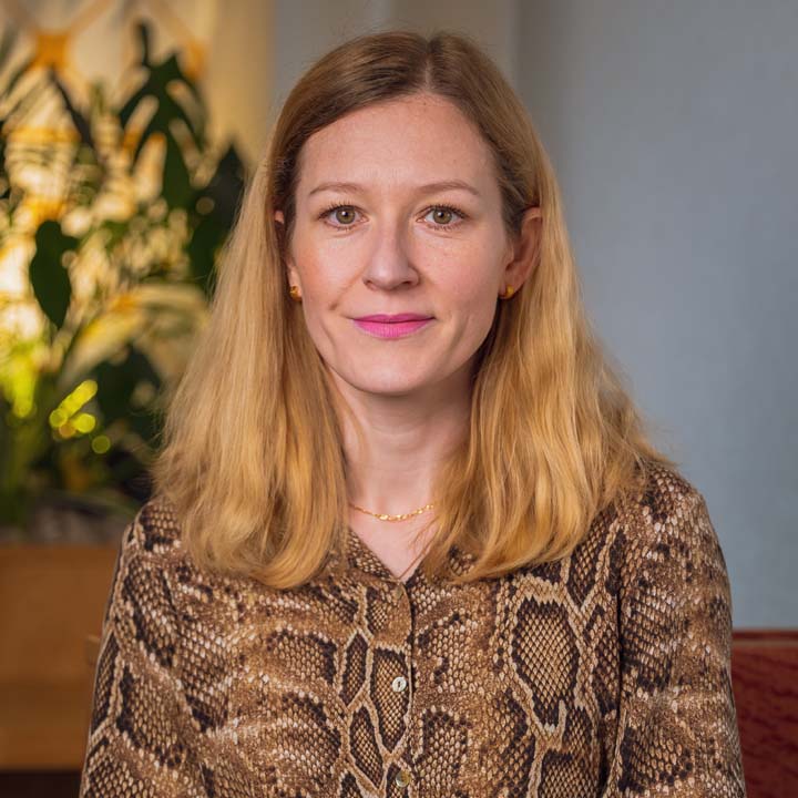 Sabina Crowe - College of Social Sciences and Humanities